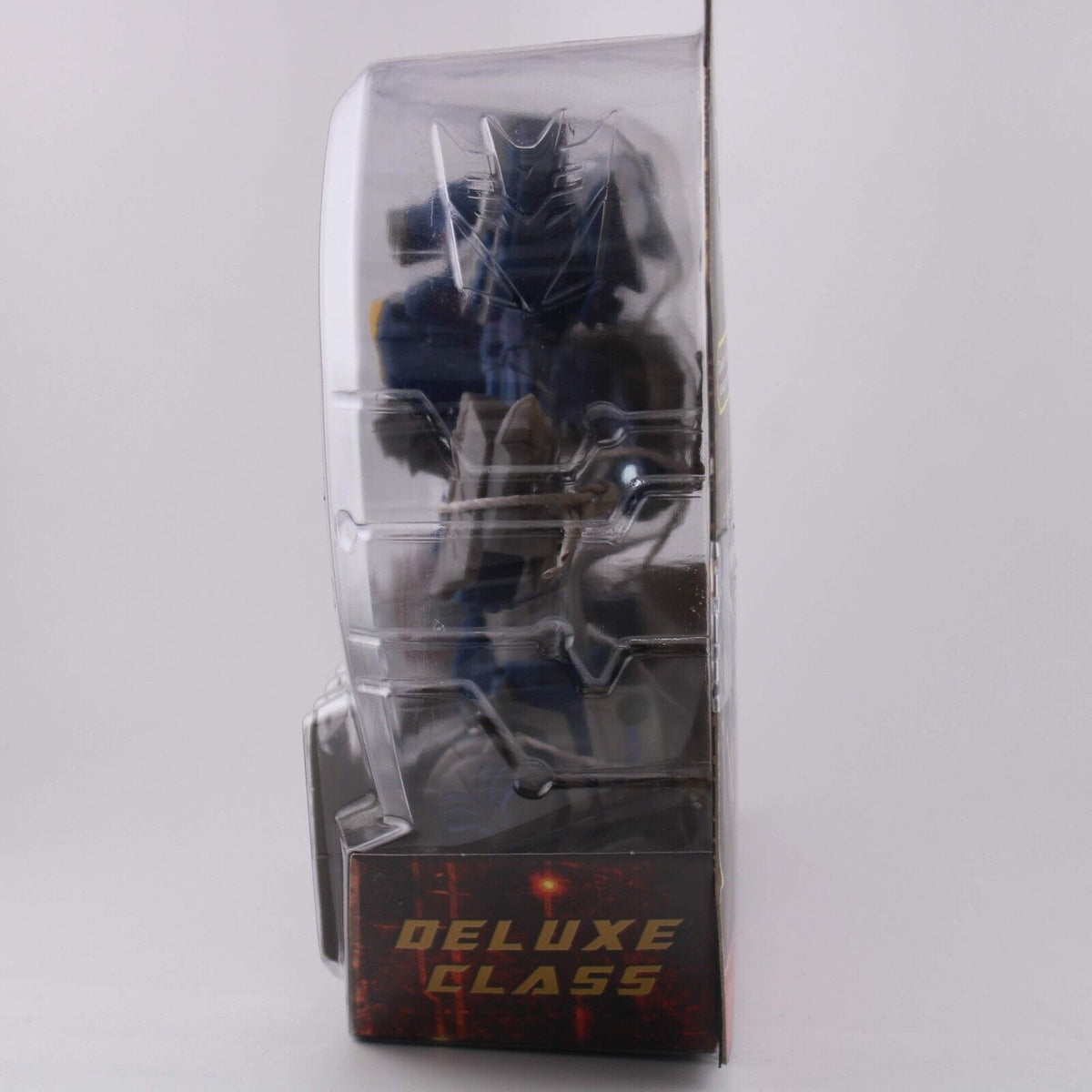 Transformers Generations - Cybertronian Soundwave - Deluxe Class - Fig ...