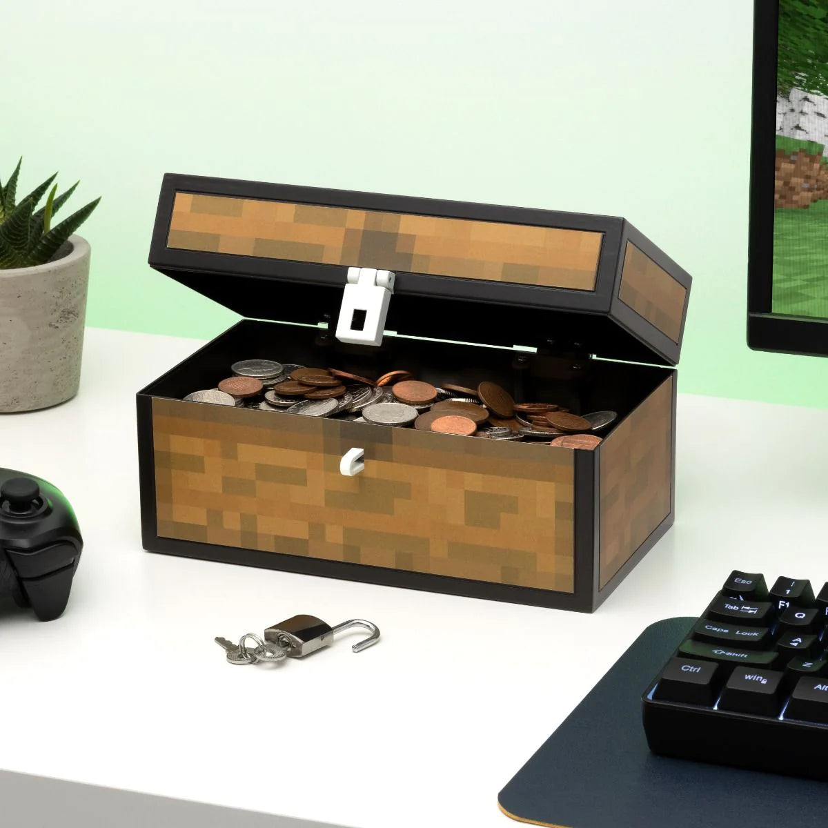 Paladone Minecraft Chest Money Box – Blueberry Cat