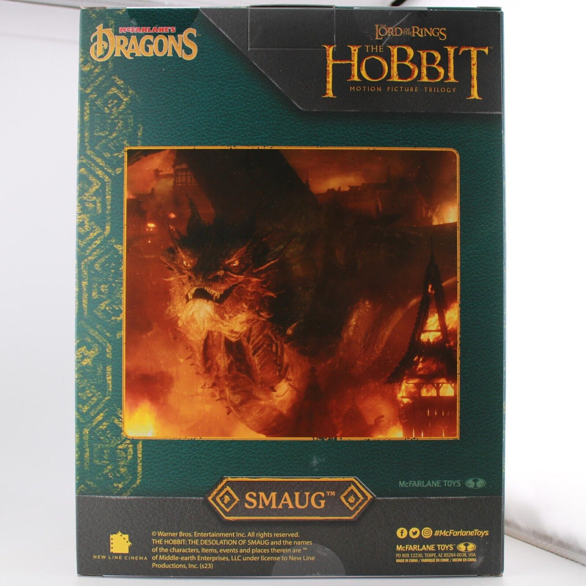 McFarlane Toys - McFarlane's Dragons Smaug (The Hobbit) Lord of the Ri ...