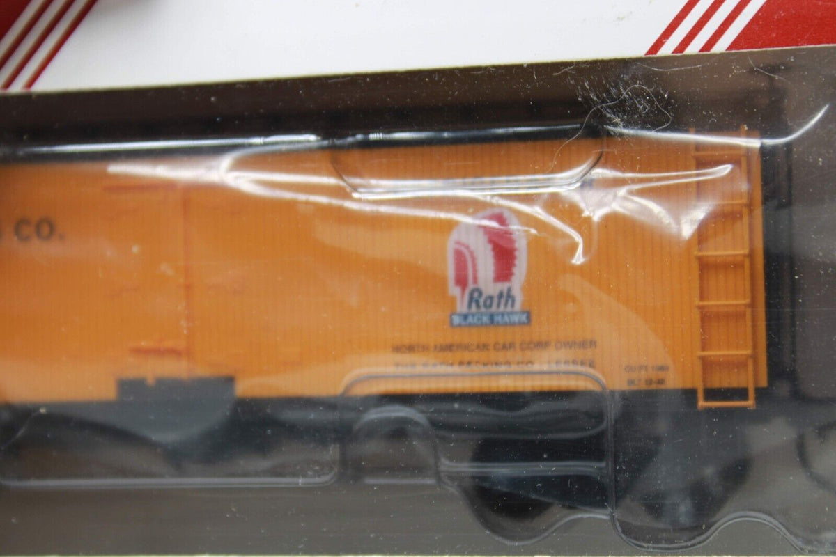 HO scale - RPRX 802 - Red Caboose - Rath Packaging Reefer Car ...