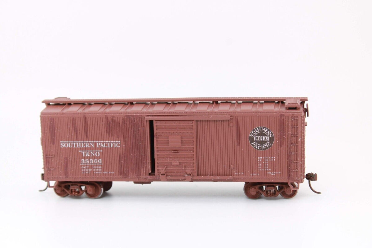 HO scale - SP / T&NO 38366 - 40' Wooden Boxcar - Athearn – Blueberry Cat